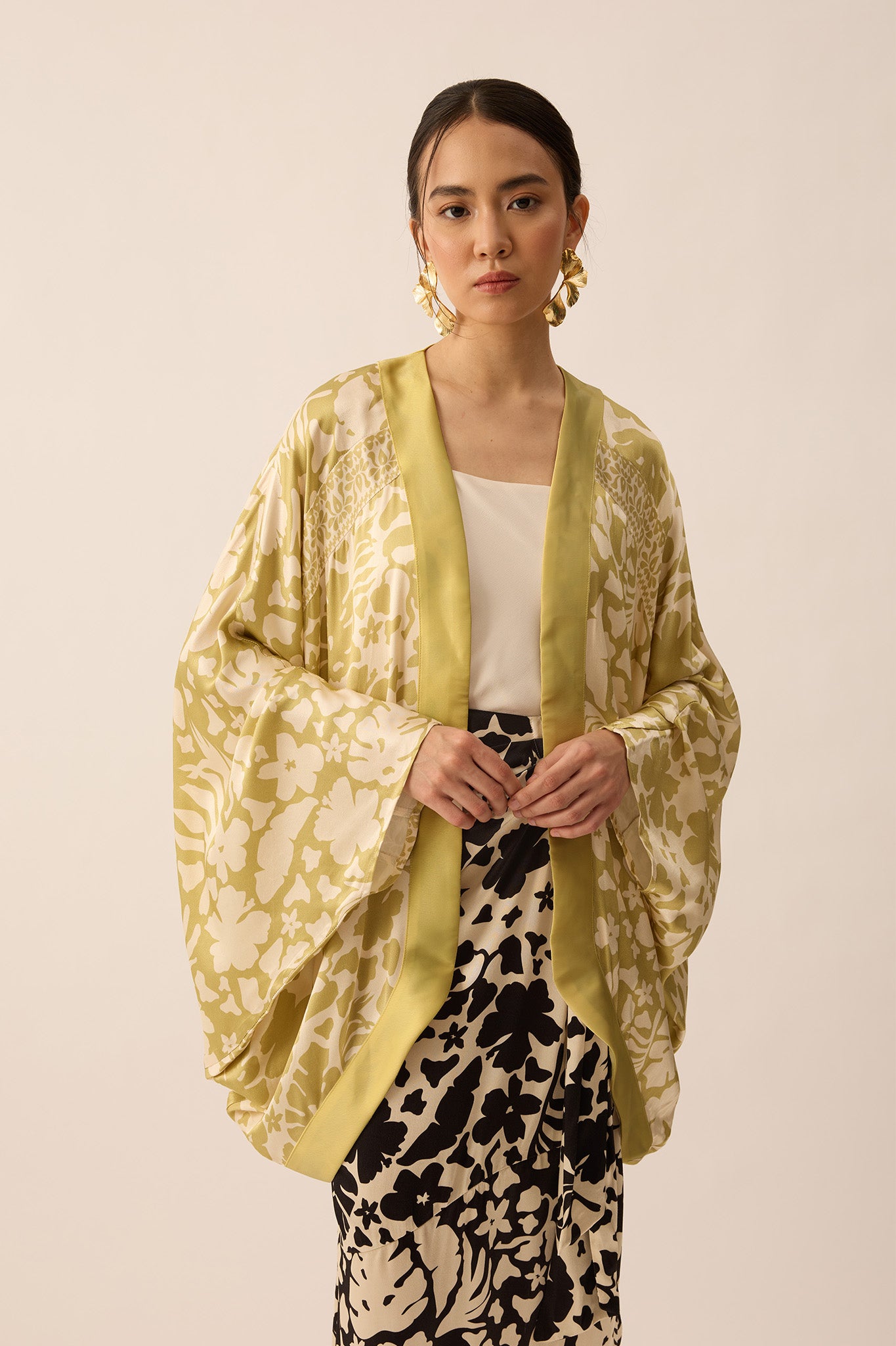 SPIRIT Oversized Cover Up in Antique Gold – Hani Mokhta